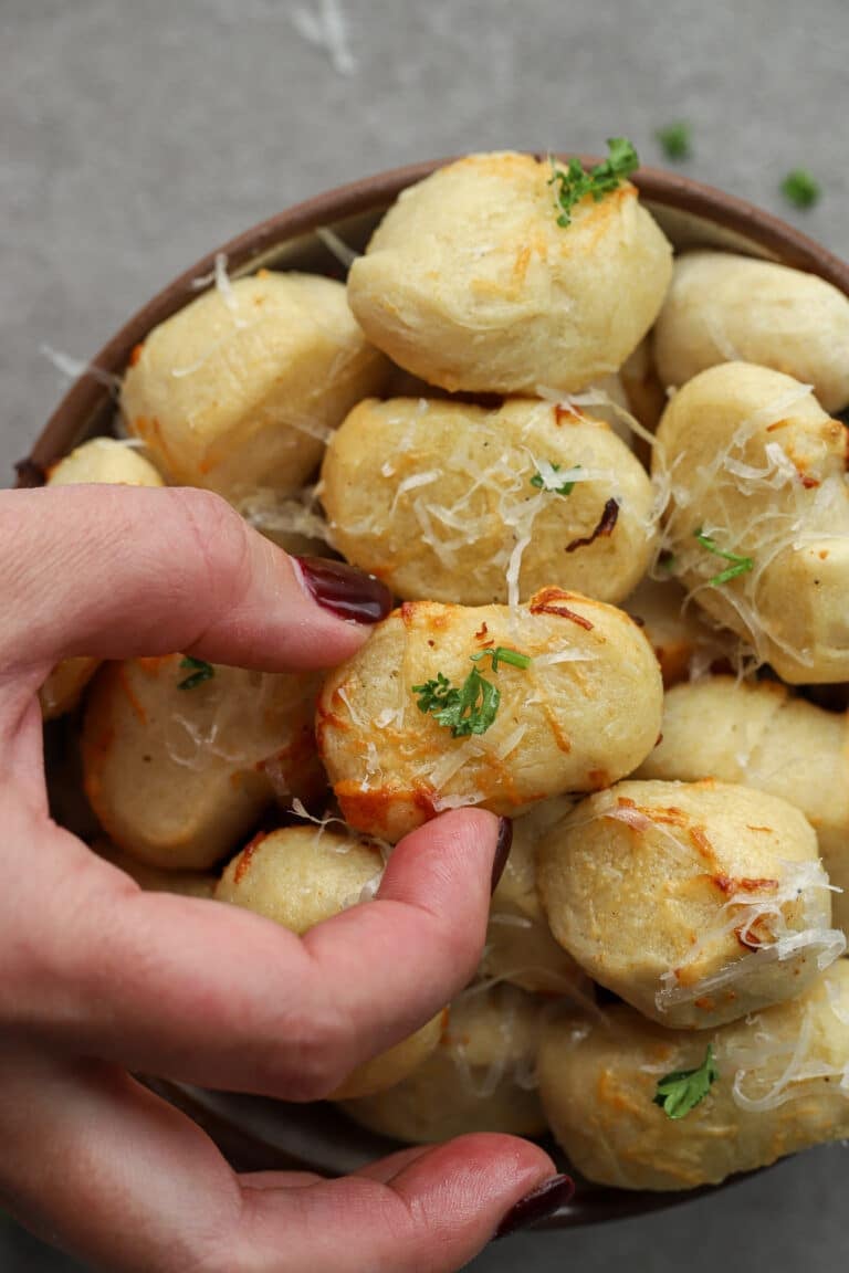 Homemade Parmesan Bread Bites (Domino’s Copycat Recipe) - A Red Spatula