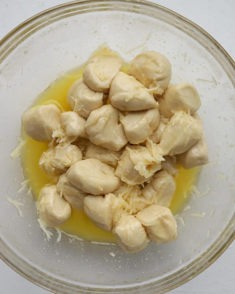 Homemade Parmesan Bread Bites (Domino’s Copycat Recipe) - A Red Spatula