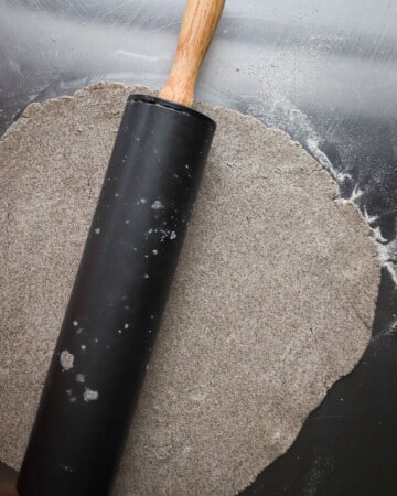 Flaky Buckwheat Pie Crust Recipe - A Red Spatula