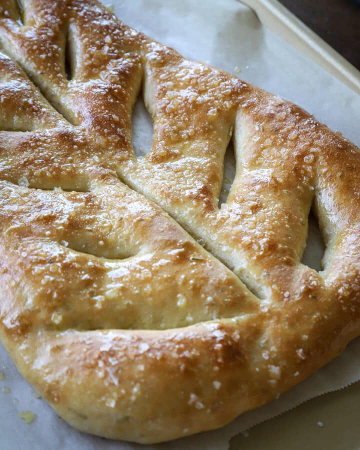 How To Make Homemade Herb Fougasse Bread Recipe - A Red Spatula