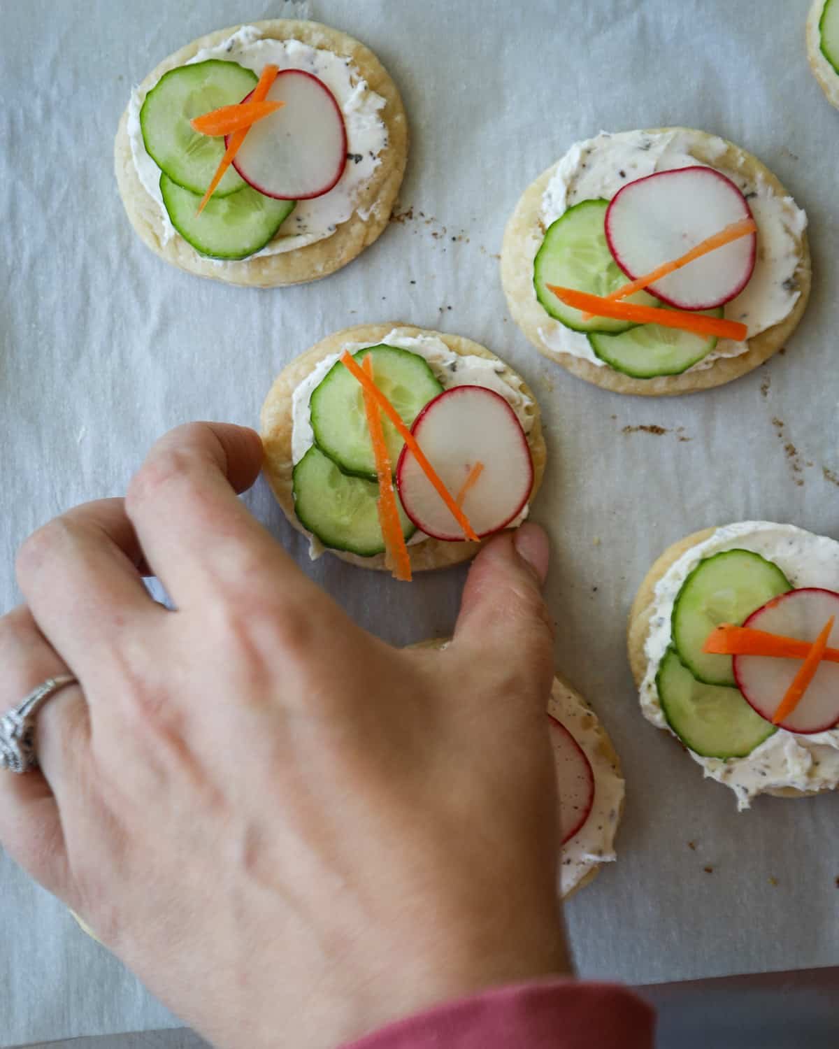 Pie Crust Appetizer Recipe With Savory Cream Cheese and Vegetables - A ...