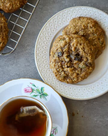 Easy-To-Make Muesli Cookies Recipe - A Red Spatula